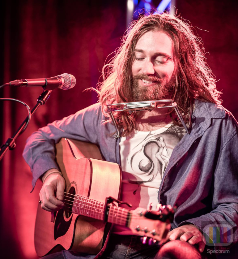 Kris Mizzi – Dorrigo Folk & Bluegrass Festival